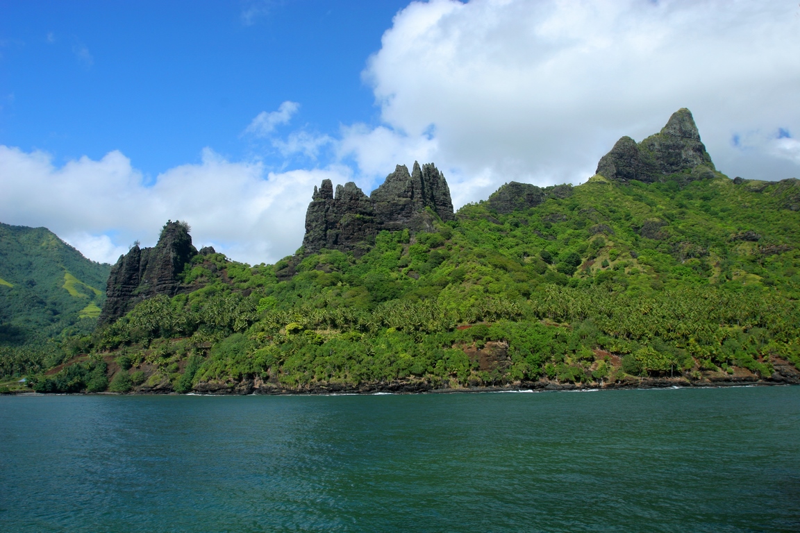 Îles Marquises : une histoire gravée dans la pierre - Univers Voyage