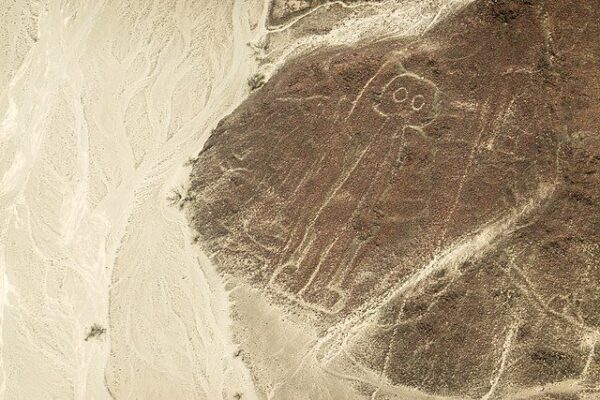 Nazca: mysterious symbols in the Peruvian desert - Univers Voyage