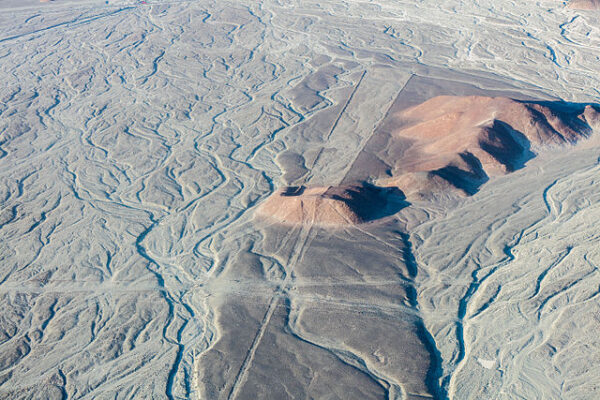 Nazca: mysterious symbols in the Peruvian desert - Univers Voyage